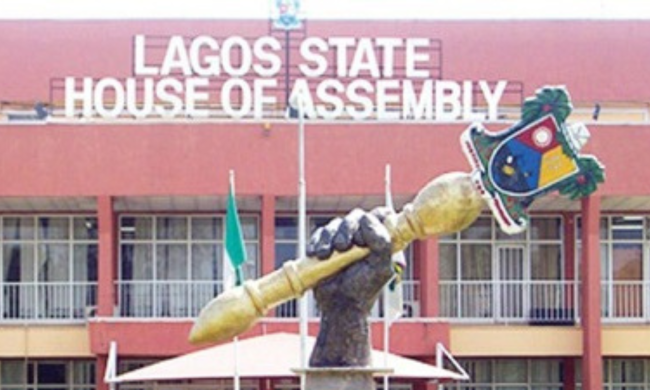 DSS Storms Lagos Assembly, Seals Speaker, Deputy’s Offices | Gistcore Media
